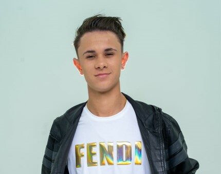 João Micuim aposta no sertanejo e lança nova fase na carreira musical ...